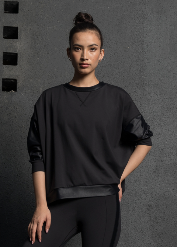 Tops – Pace Active